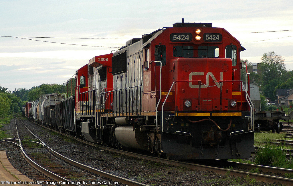 CN 332